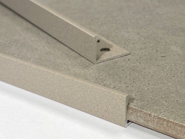 Light Grey Stone Straight Edge L-Shape 2.5M Heavy Duty Aluminium Tile ...